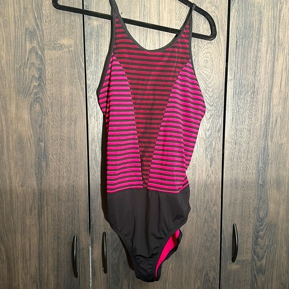 Nike | Swim | Nike One Piece Swimsuit Xl Pink And Black Striped | Poshmark